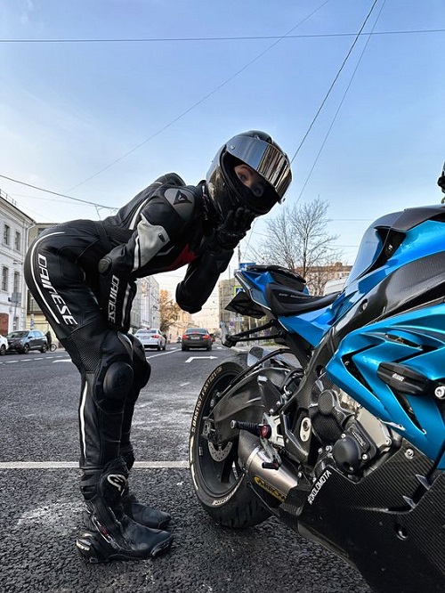 What are the basics of riding a motorcycle?